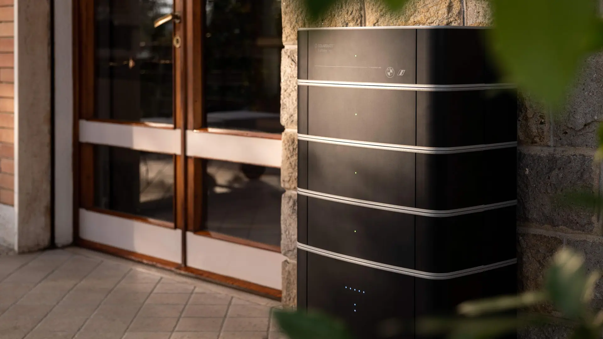 Solarwatt erweitert Portfolio mit SOLARWATT Battery flex DC